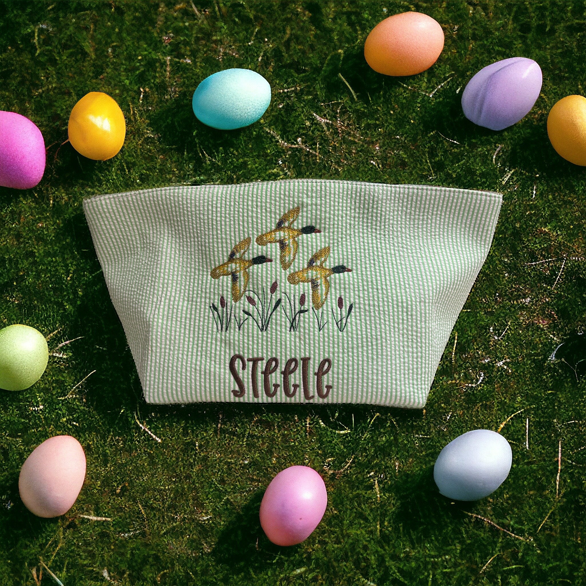 Personalized Vintage Flying Ducks Mallard Seersucker Embroidered Easter ...