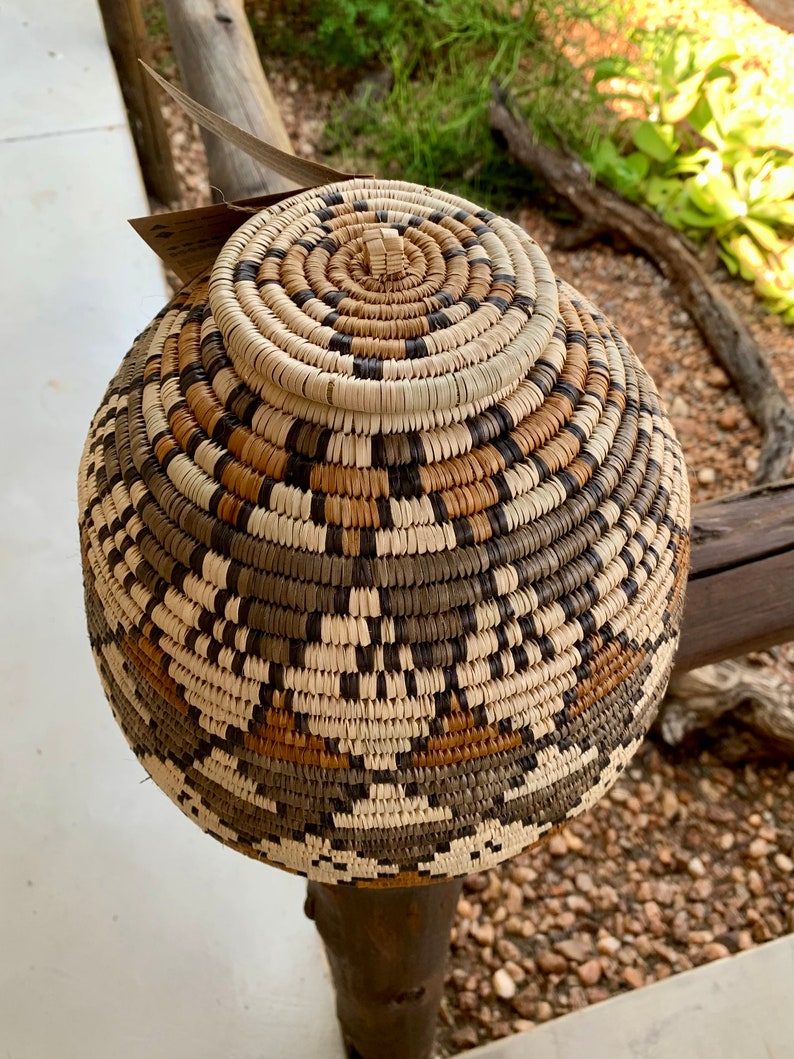 Zulu Traditional Basket With a Lid 26cm 10.3, Ukhamba Lid Basket South ...