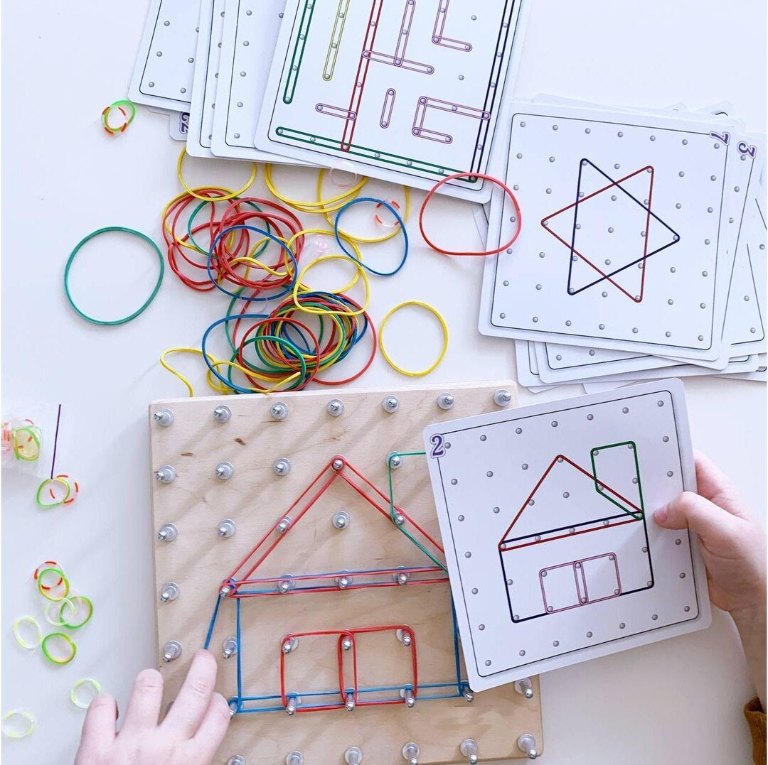 Wooden Geoboard, Pegboard With Rubber Bands, Geoboard With Pattern ...