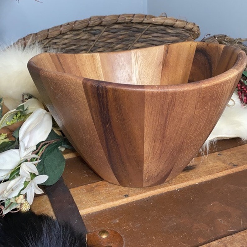 Lipper International Wooden Acacia Wave Bowl Large Wood Treenware Bowl ...