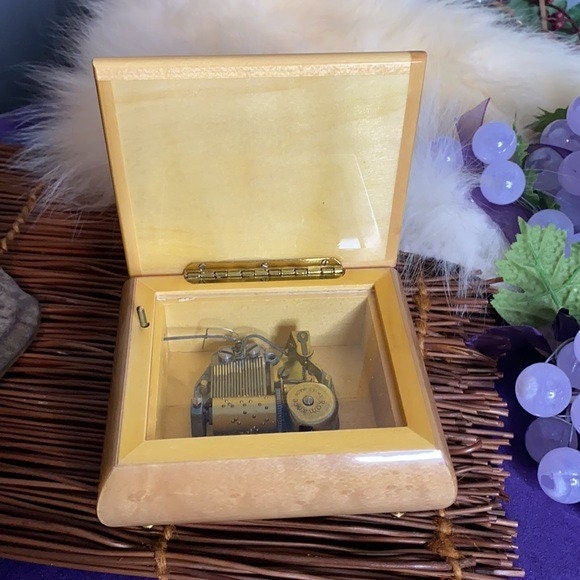 Vintage Italian Stone Music Box Hand Crafted Wind up Music - Etsy