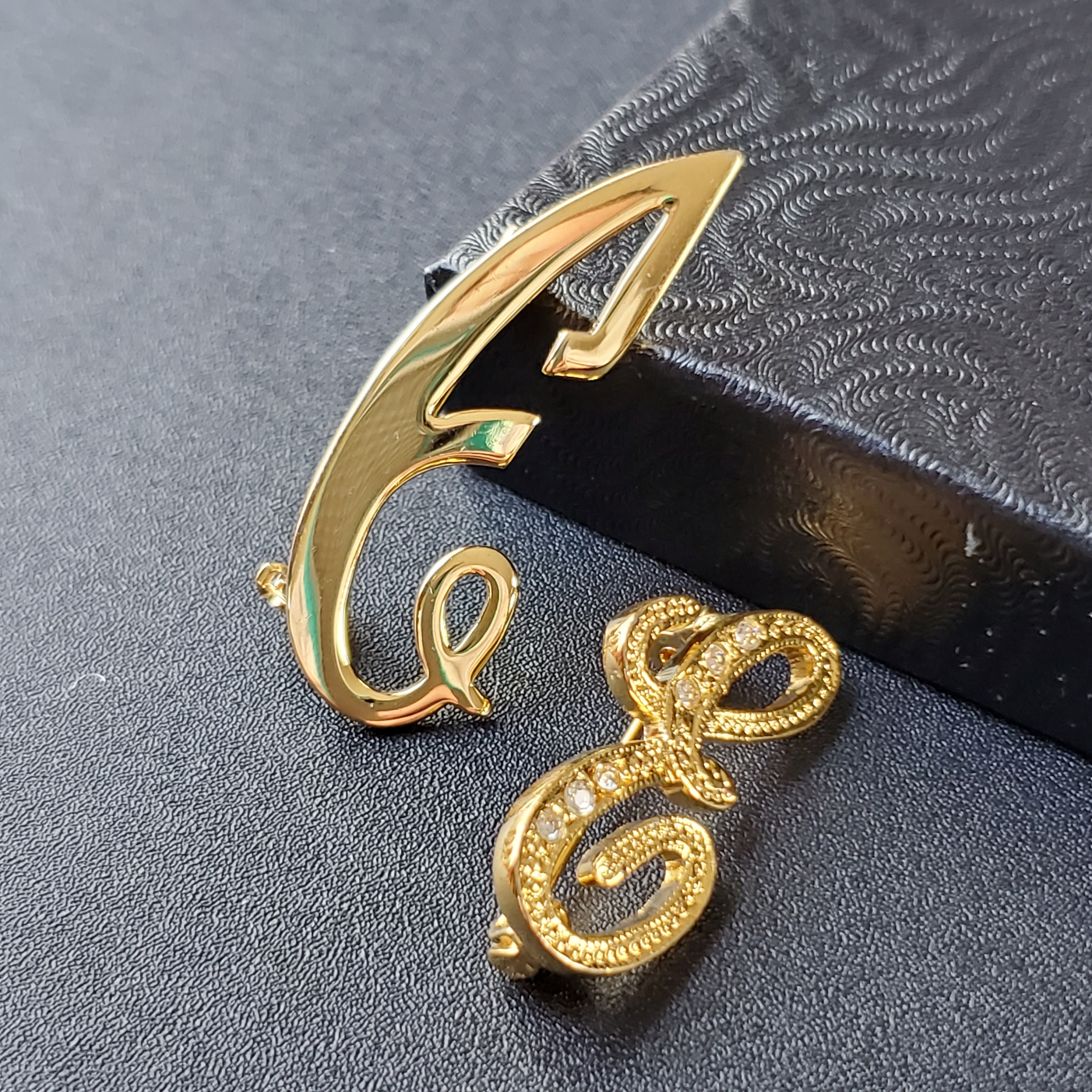 Vintage Letter E Brooch pin E initial monogram brooch | Etsy