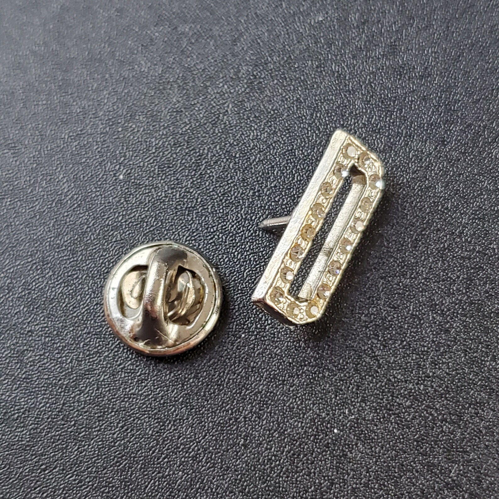 D Letter Brooch Vintage Alphabet Brooch Initial Pin - Etsy