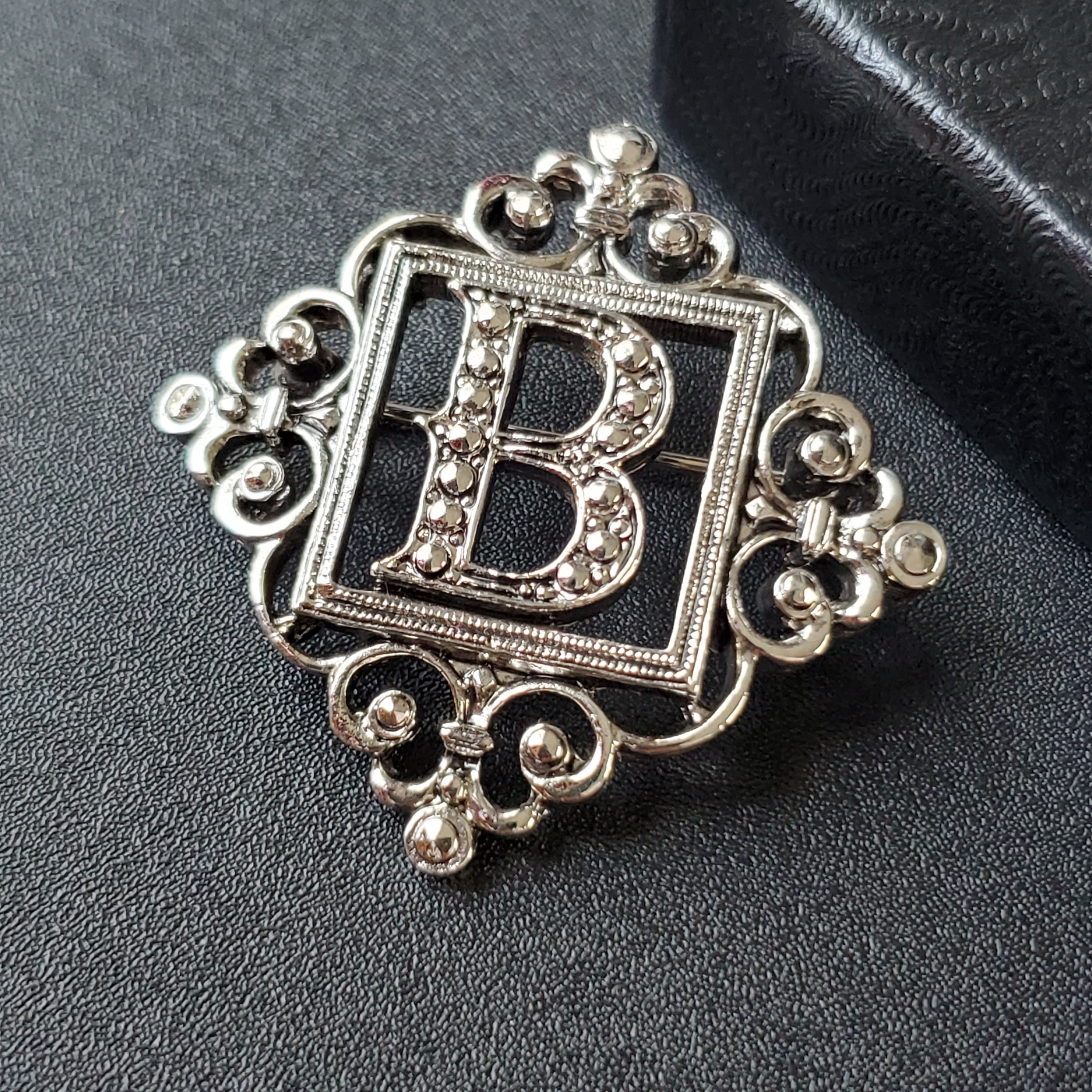 B Letter brooch Alphabet B pin Vintage initial brooch pin | Etsy