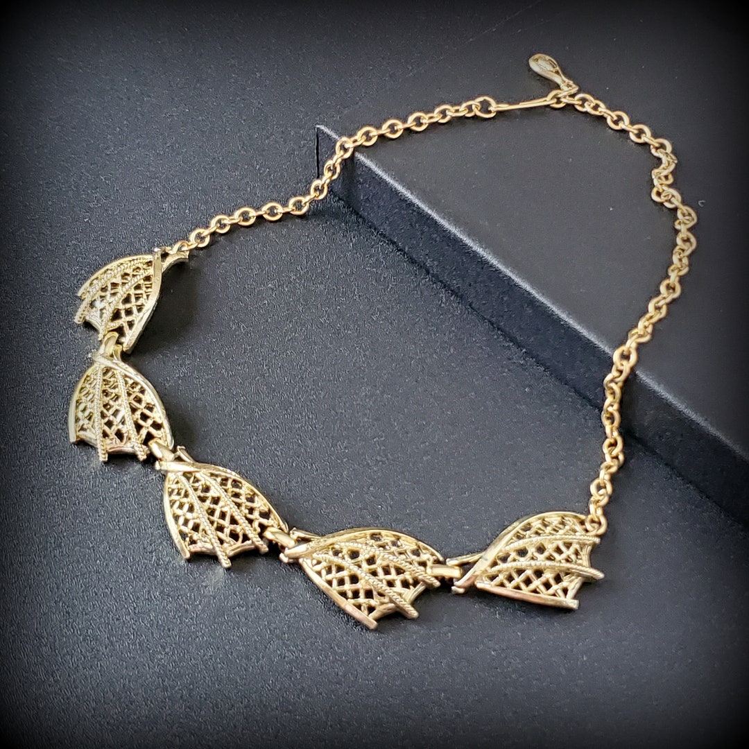 Vintage Lisner Gold Dragon Wing Link Choker, Chain Necklace - Etsy