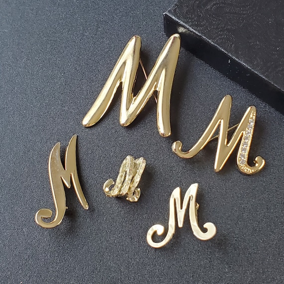 Letter M brooch Gold alphabet M pin Vintage initial brooch pin | Etsy