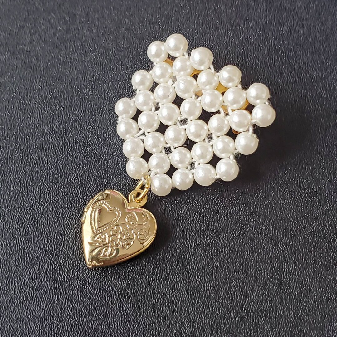 Vintage Gold Locket Brooch Tiny Photo Locket Dark Academia Jewelry ...