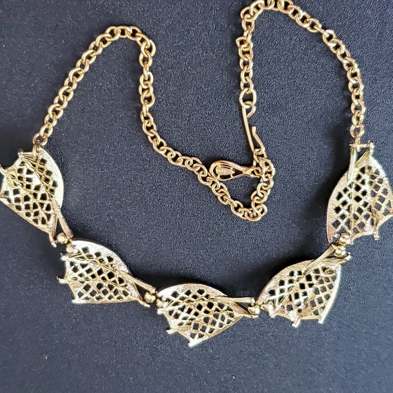 Vintage Lisner gold dragon wing link choker, chain ne… - Gem