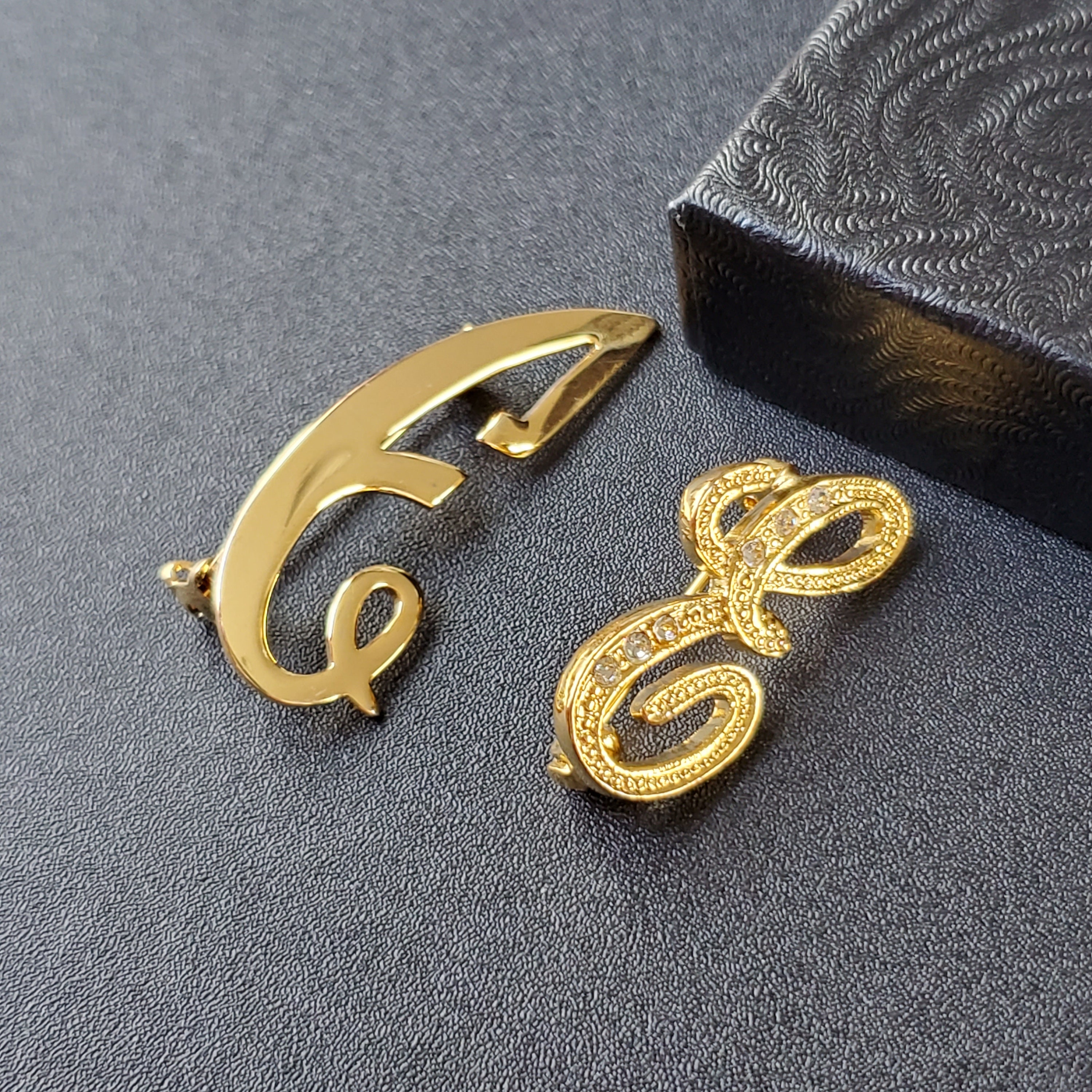 Vintage Letter E Brooch pin E initial monogram brooch | Etsy