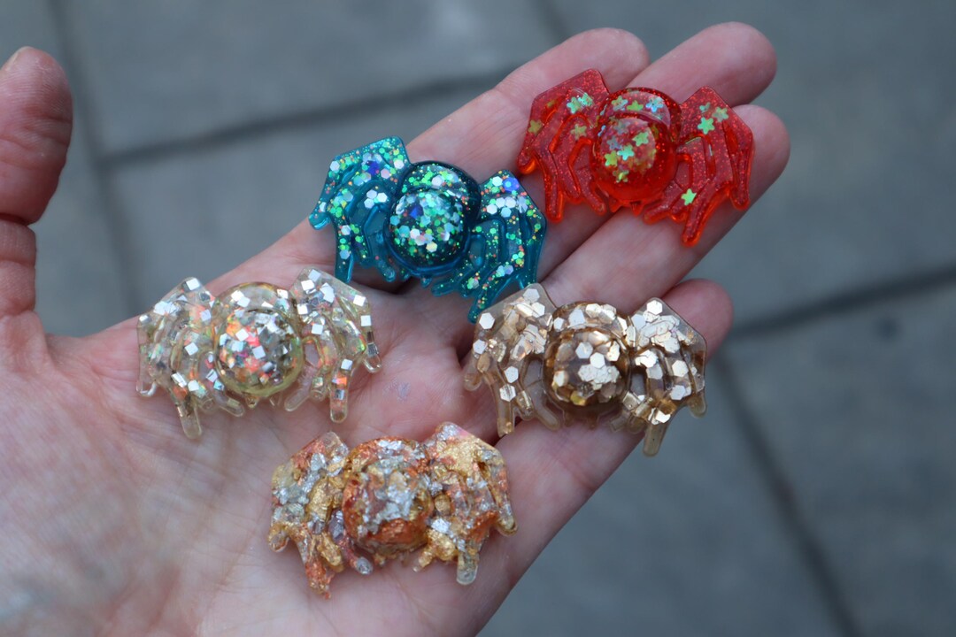 Resin Spider Magnets-5 Glittery Shiny Colours - Etsy