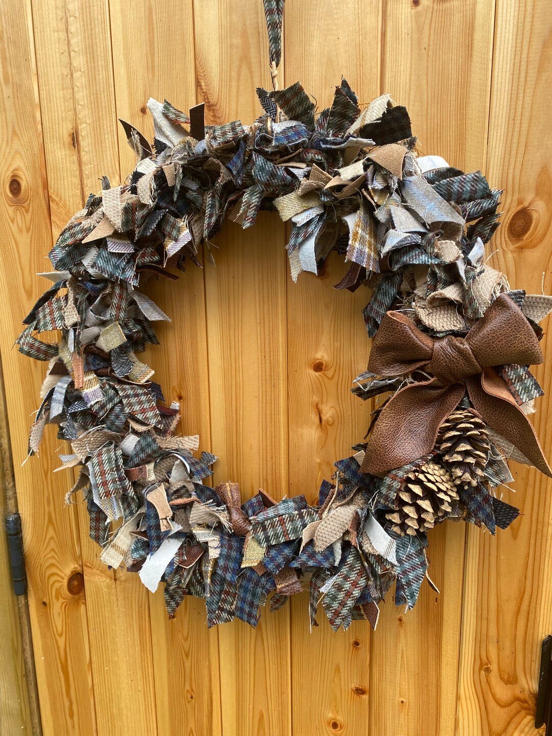 Handmade Tweed Fabric Wreath: Upcycled Tartan Door Decoration - Etsy