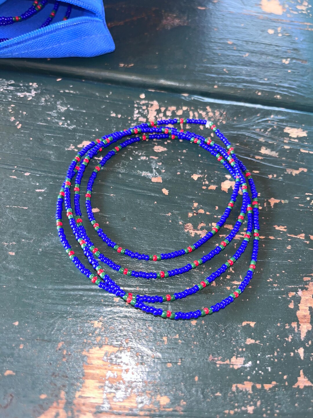 Collar Eleke De Olokun Cuentas Pequeñas (miniatura) Azul, Verde Y Rojo ...