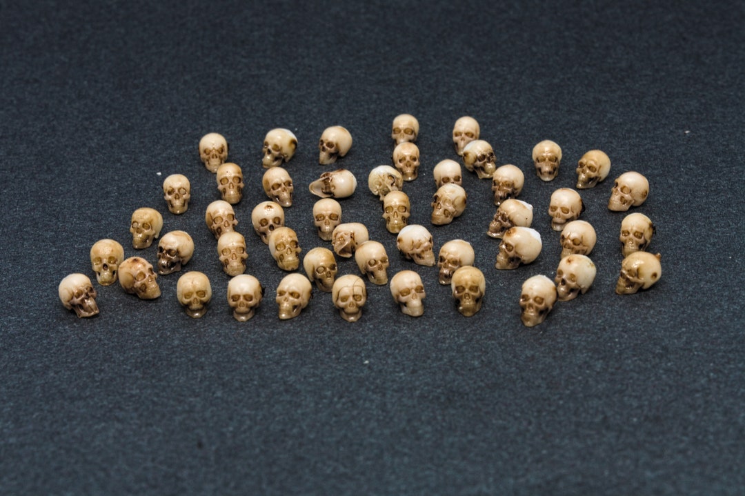 1:56-28mm Skulls Set of 100 ORIGINAL 8k+ 3d Printed Resin Accessories ...