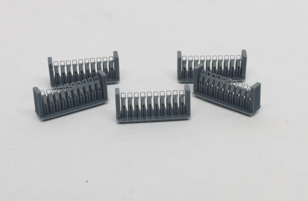 1:35 and 1/24 Tank Tool Clamps Type A, Set of 50 3D Printed16k Resin ...