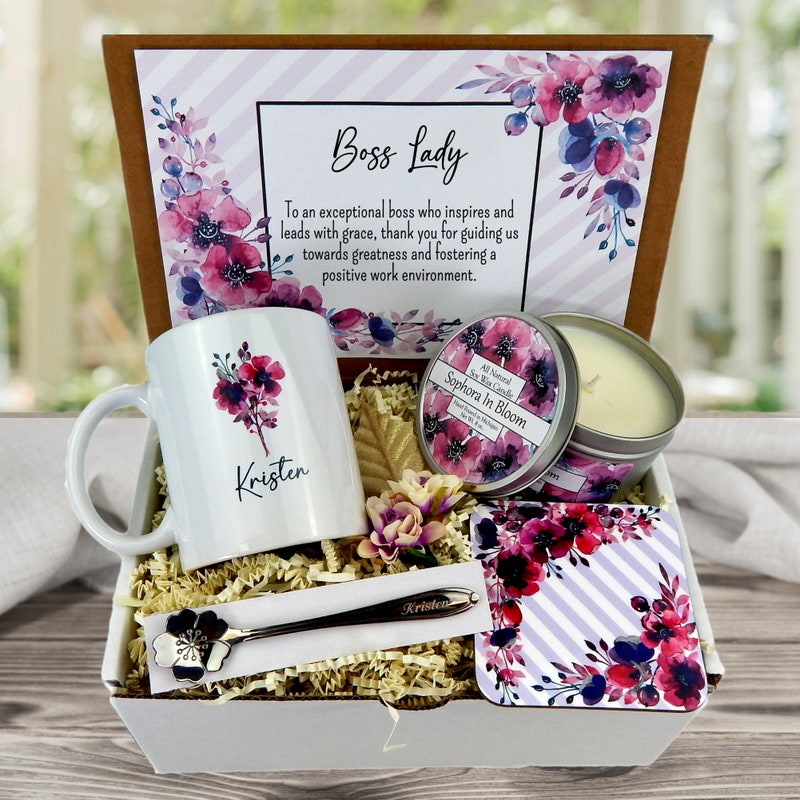 Manager Holiday Basket - Etsy