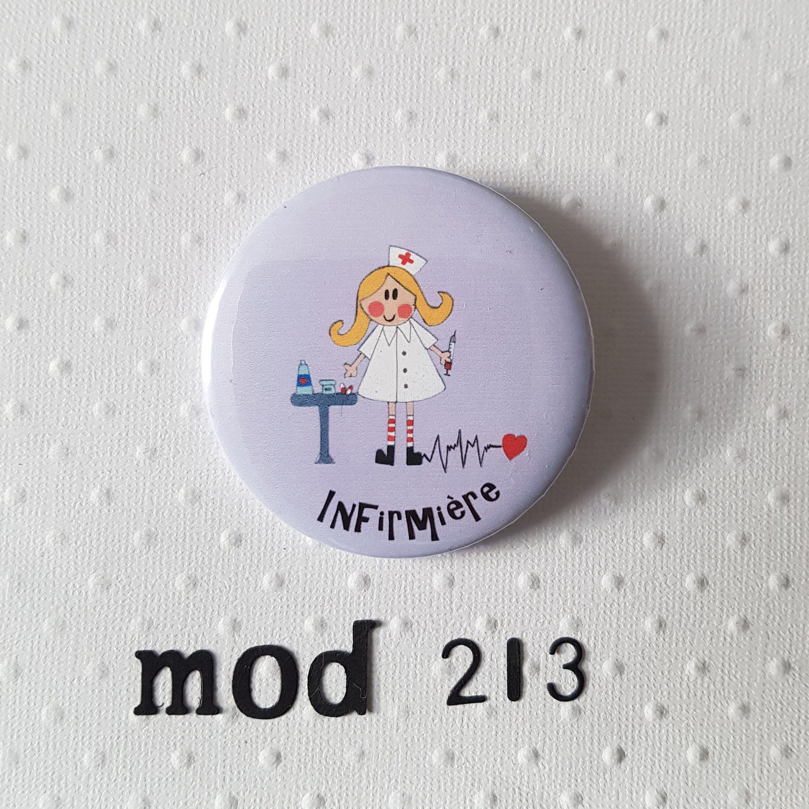 Badge infirmière,Badge aide-soignante, personnalisé 56mm ,Badge médical ...