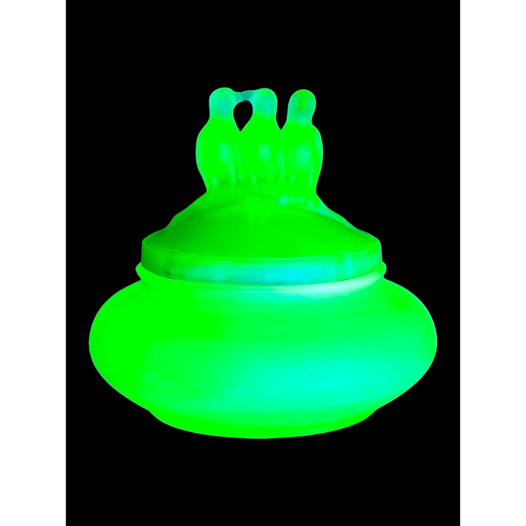 L.E. Smith Three Birds Vaseline Art Deco Uranium Trinket Box Glowing ...