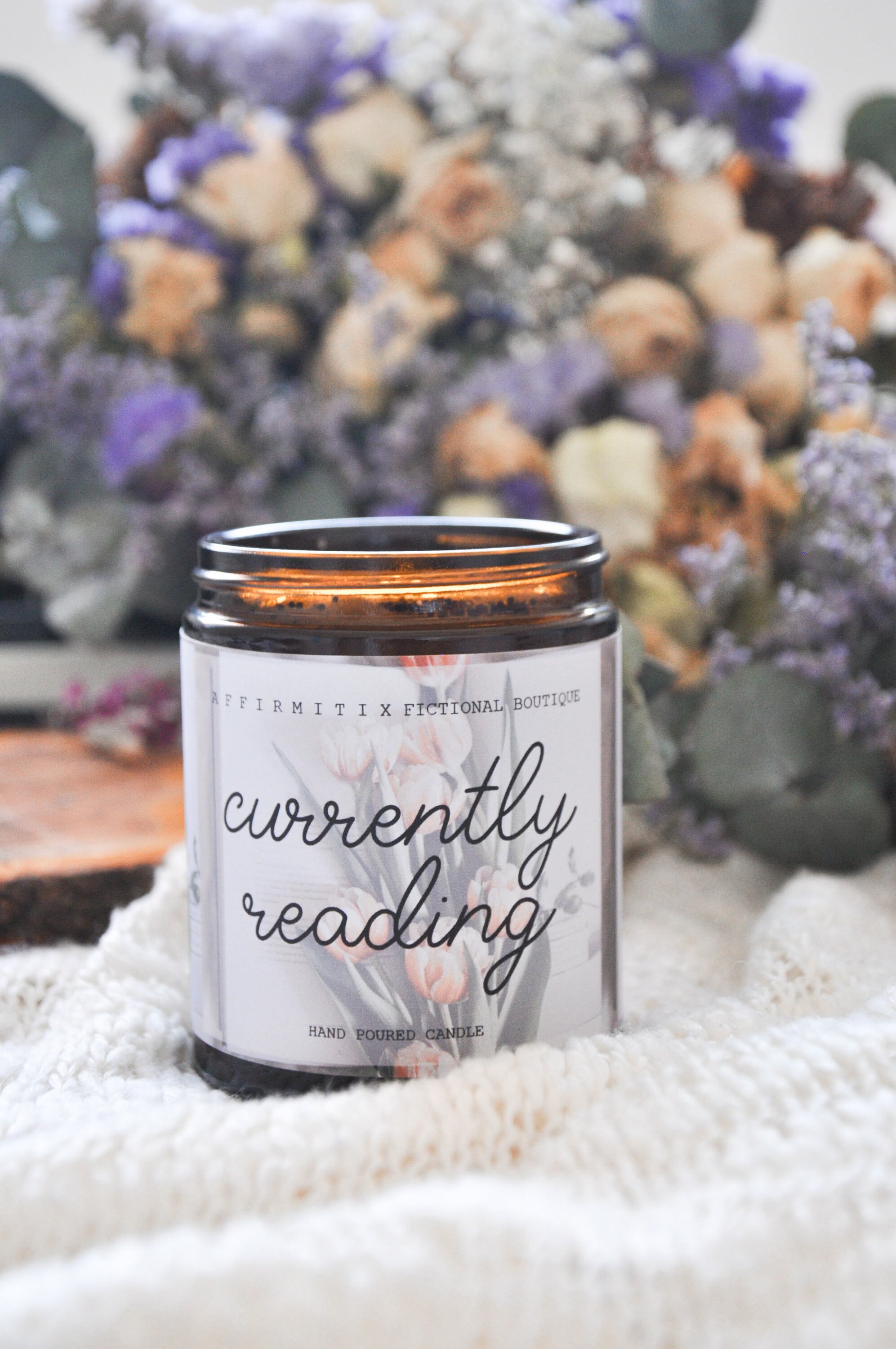 Currently Reading Candle / Scented Candle / Bookish Candle / | Etsy
