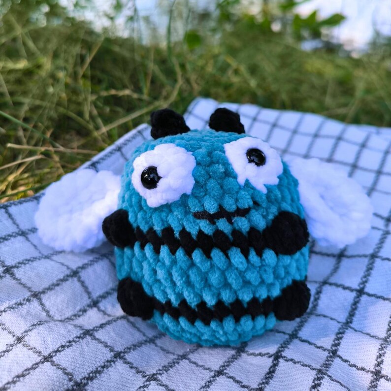 Zombie Bee Crochet Pattern Plush Zombee Crochet Amigurumi Tutorial ...