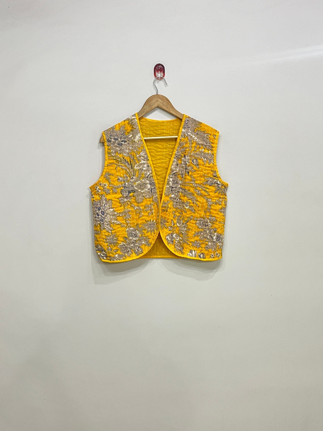 Yellow Color Sleeveless Cotton Jacket Quilted Kantha Short Jacket ...