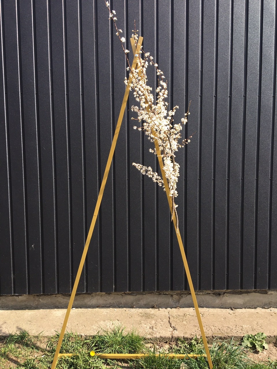 Wedding Metal Arch/Wedding Decor/Outdoors Decor/Triangle | Etsy