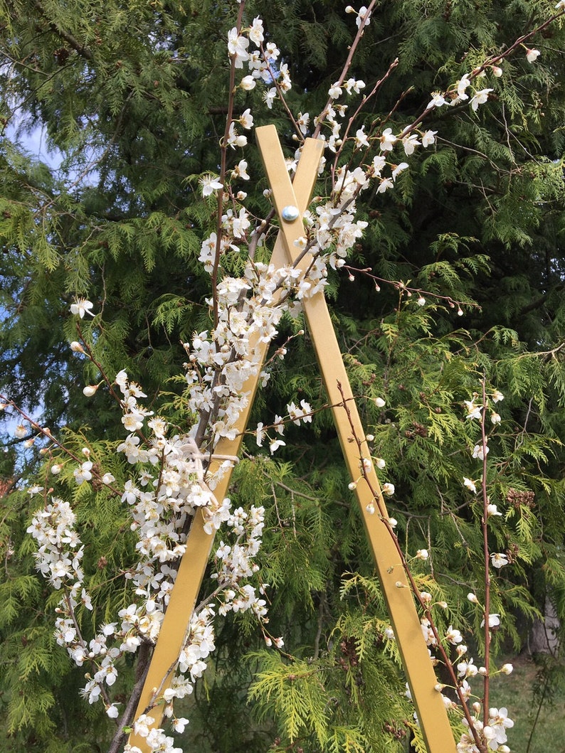Wedding Metal Arch/wedding Decor/outdoors Decor/triangle - Etsy