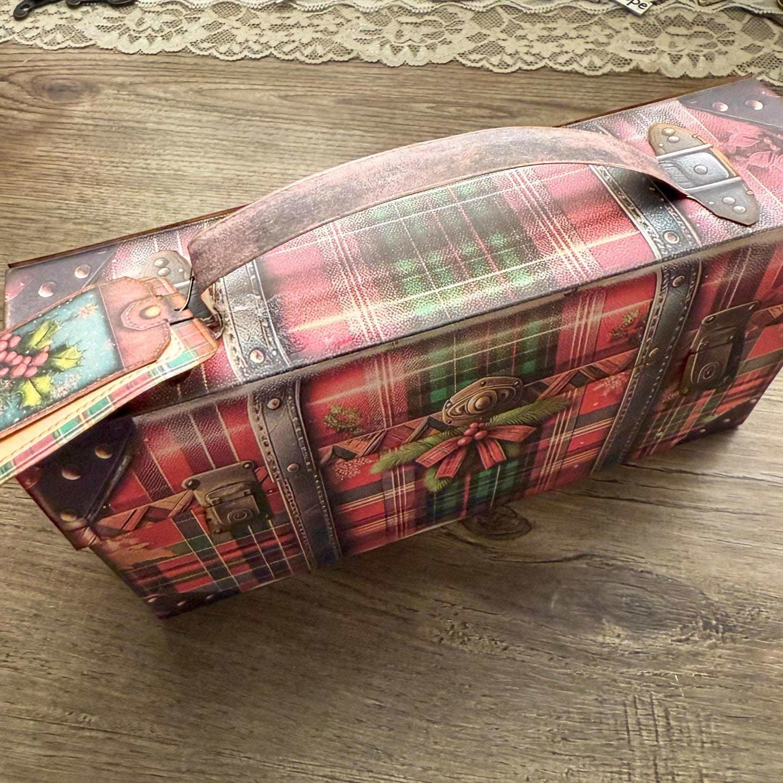 Vintage Christmas Keepsake Case | Printable Storage Box Kit | Digital ...
