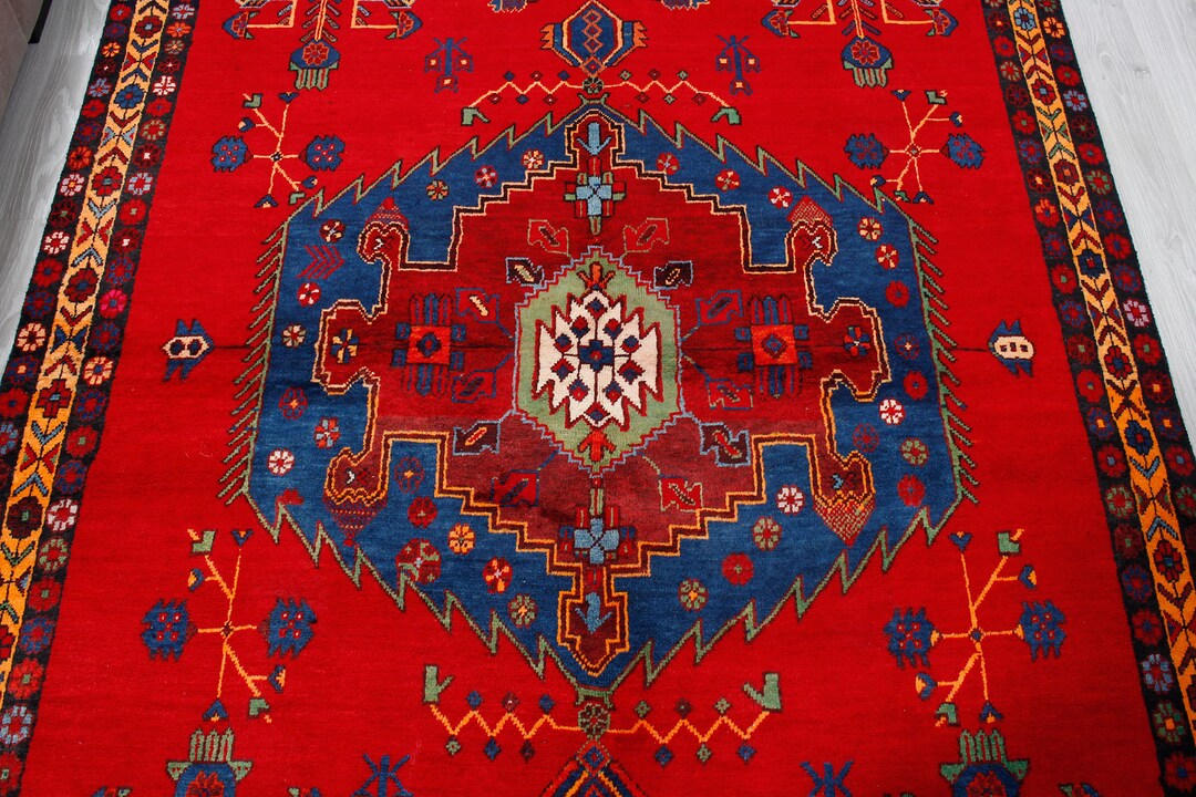 5'4 X 7'3 Bright Red and Blue Area Rug - Etsy
