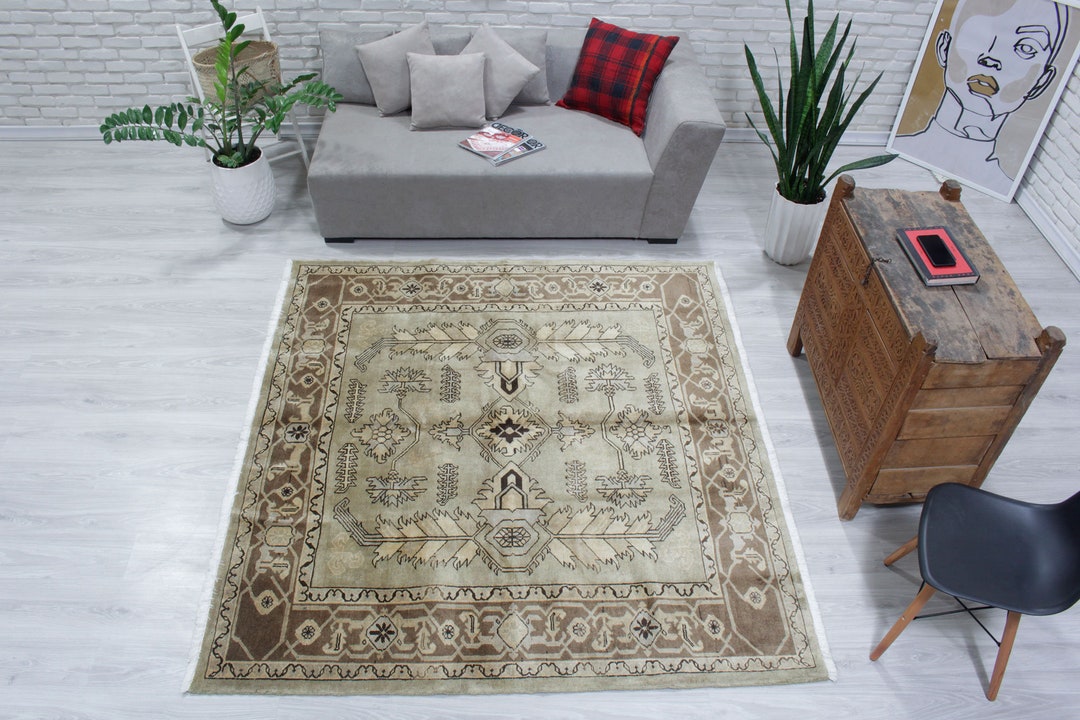 6x7 Square 70s Vintage Rug Beige Brown Rug 6'5 X - Etsy