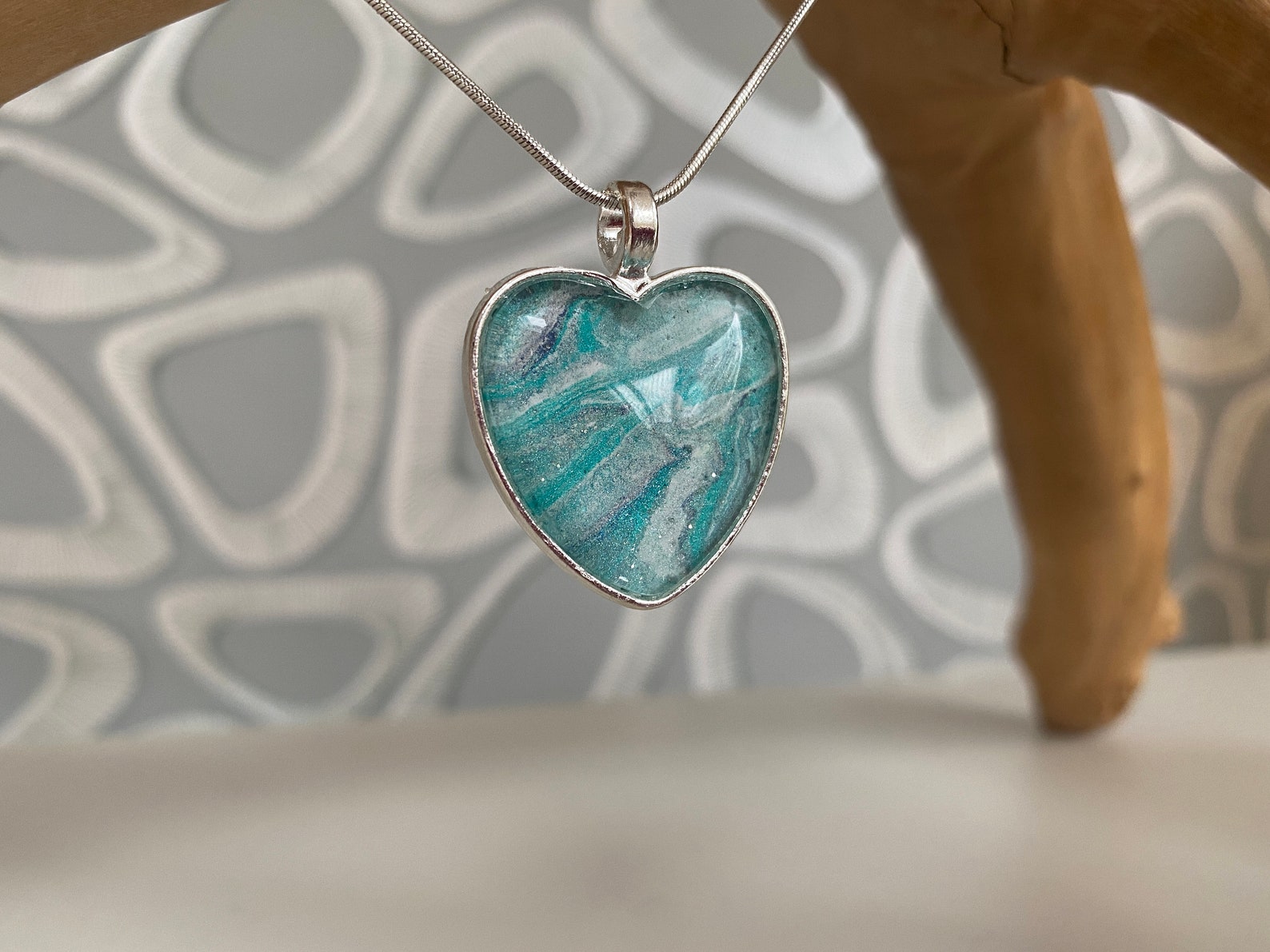 Collar colgante en forma de corazón en azul turquesa & plata - Etsy México