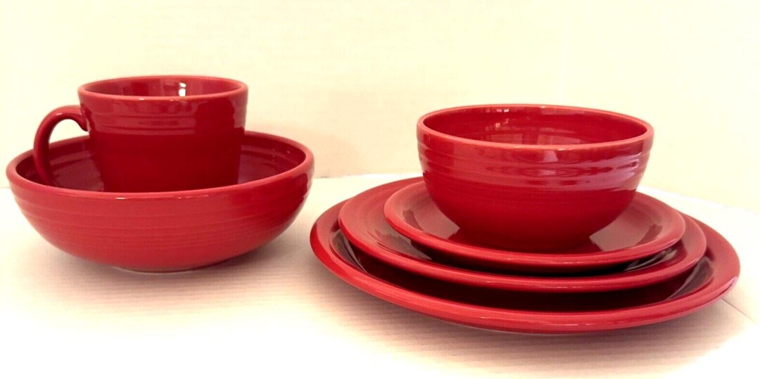 Vintage Fiestaware 6 Piece Scarlet Red Place Setting Bistro Coupe Bowls ...