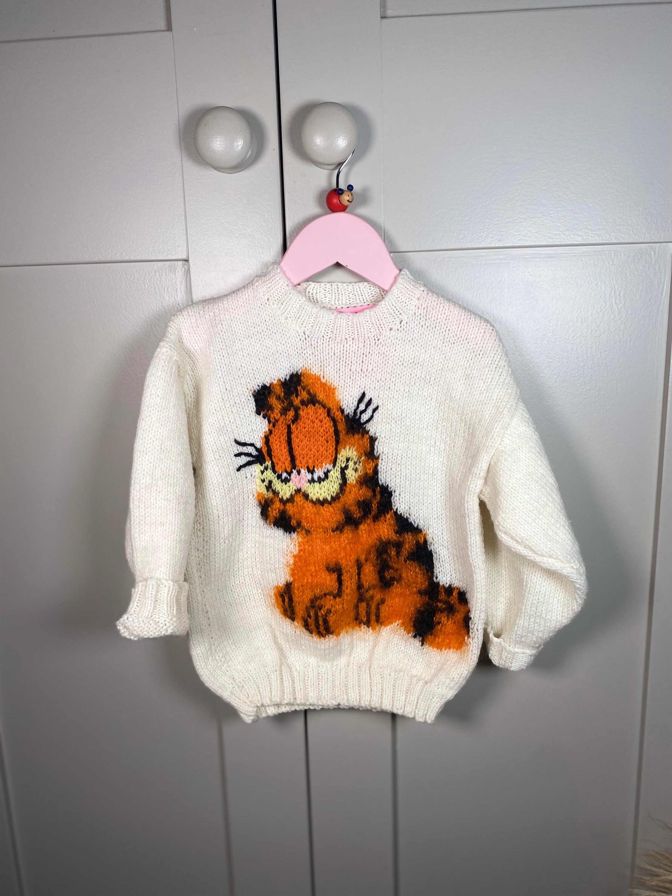 Hand Knitted Garfield the Cat Kids Jumper 5-6 Christmas Sweater Retro ...
