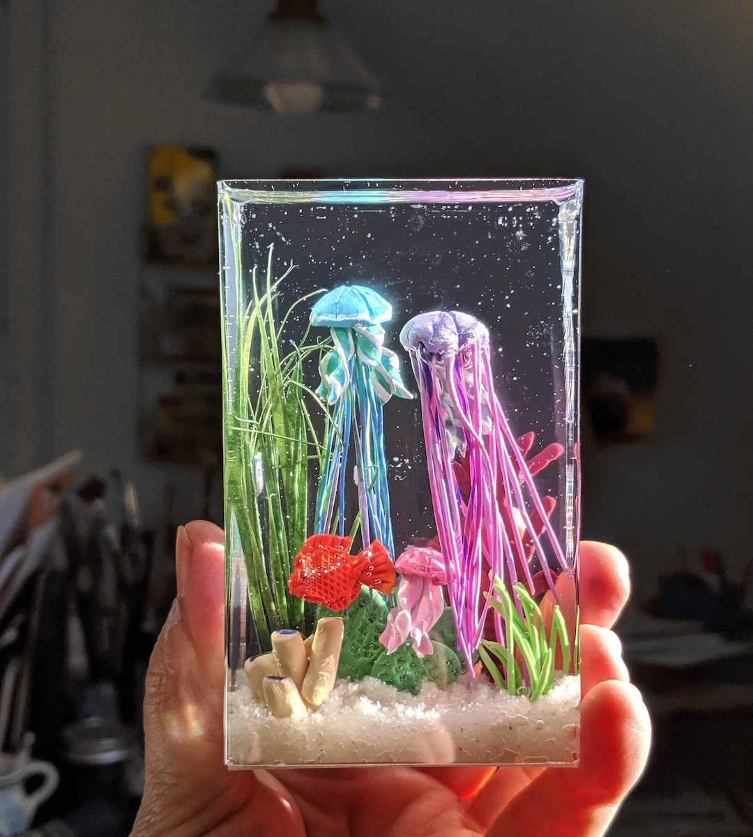 Miniature Jellyfish Aquarium, Handmade - Etsy