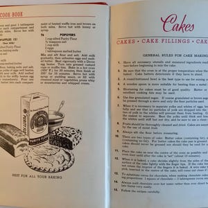 Vintage 1945 Purity Flour Cookbook: Wartime Edition, Canadian Recipes ...
