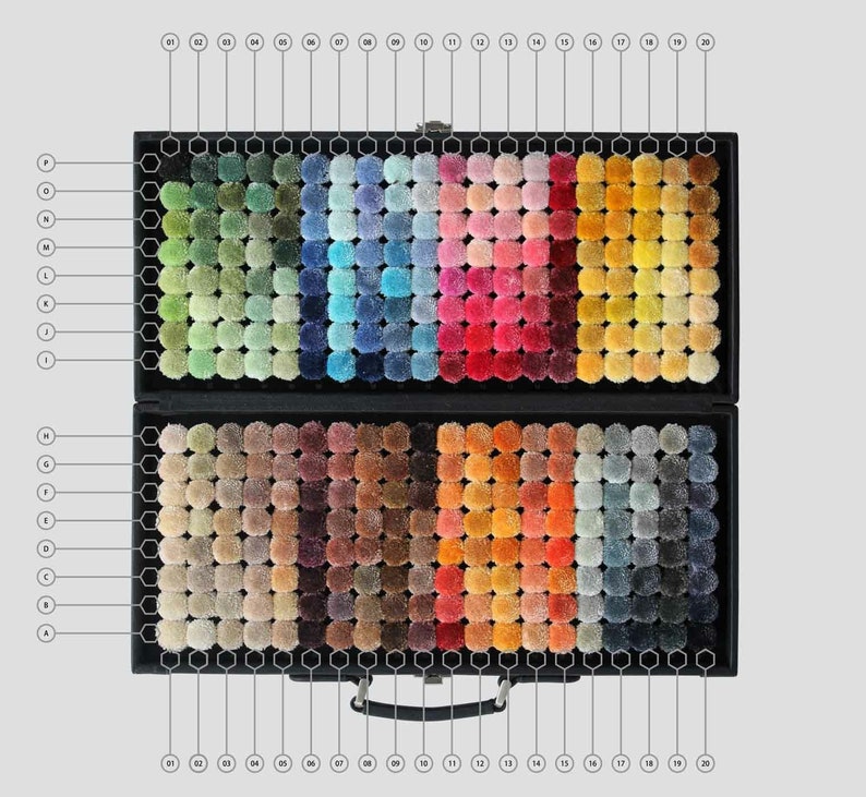 320 Color Pom Box - Etsy UK