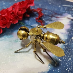 Steampunk Mechanical Insect Praying Bee All-metal Handmade Creative ...