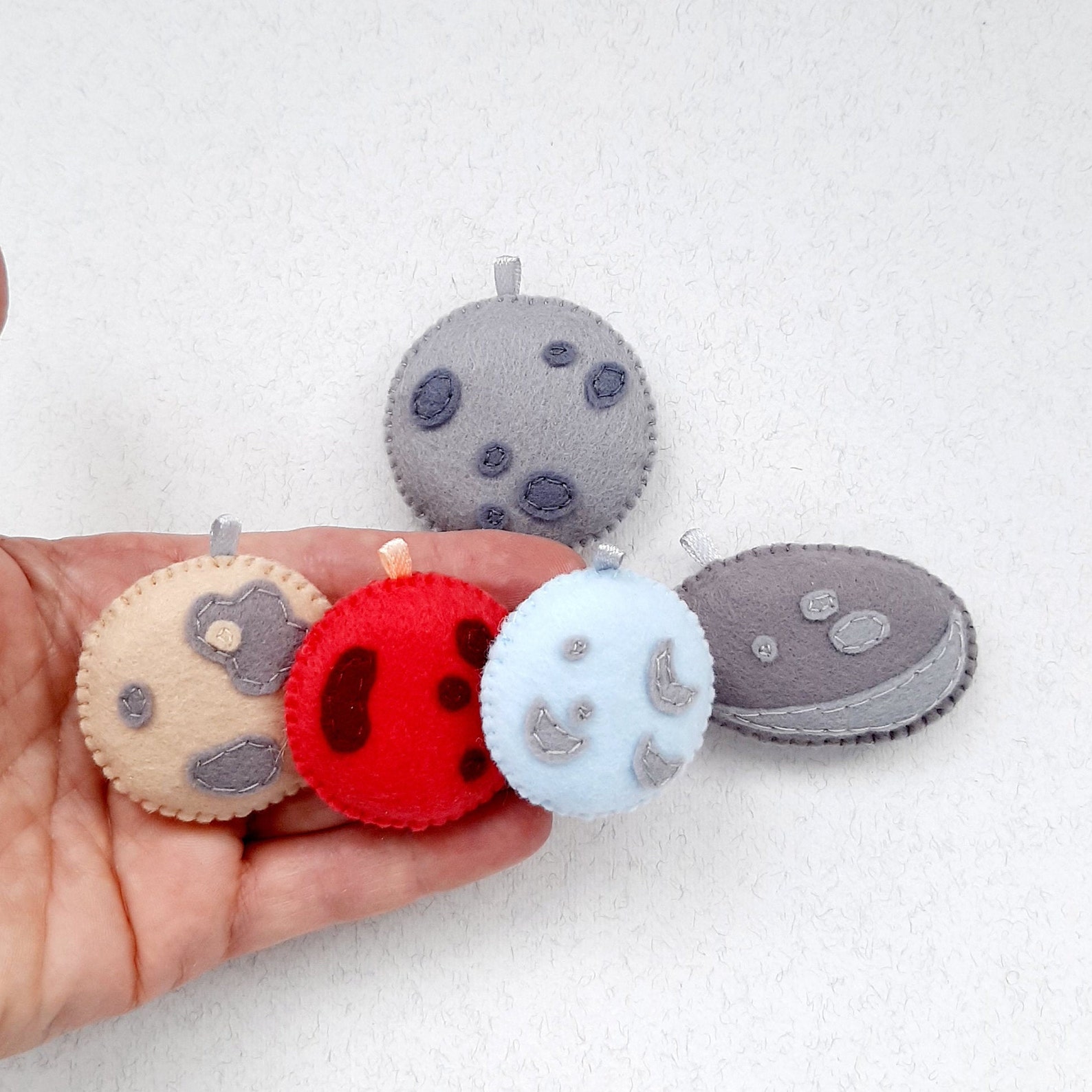 Felt Solar System Planets With Dwarf Planets Set Stuffed - Etsy Canada