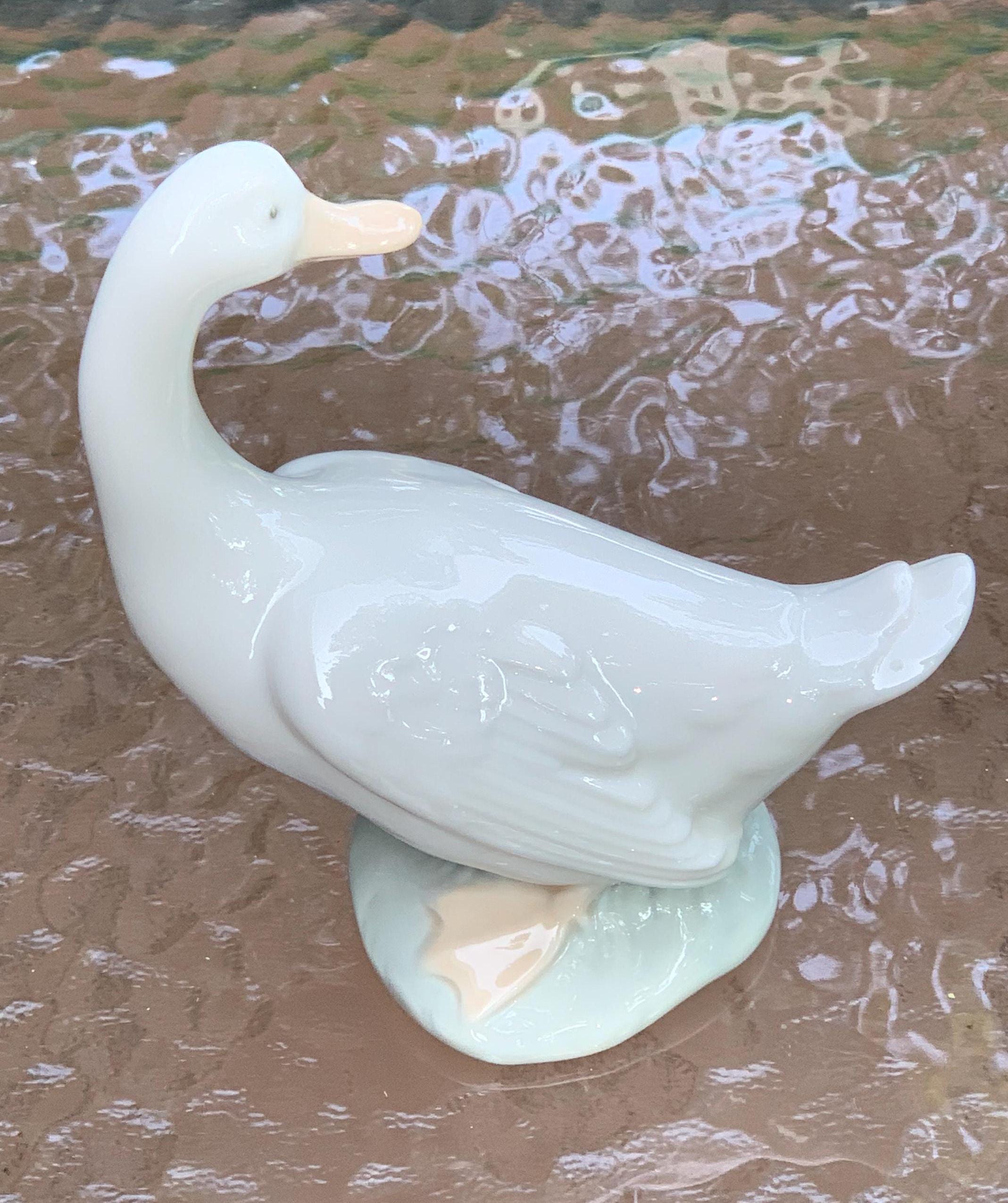Vintage Lladró NAO Turned Duck - Catalog # 02000243 - Circa 1970s ...