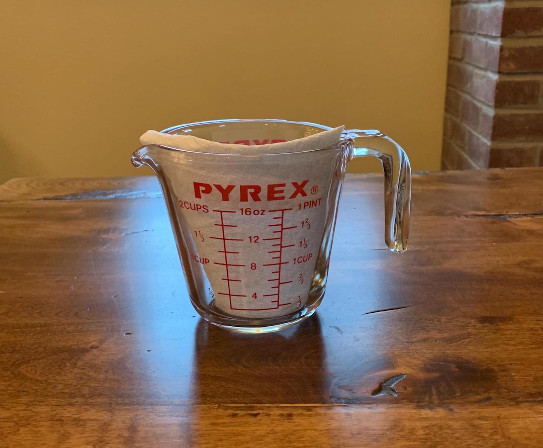 Vintage Pyrex Open Handle 2 Cups Measuring Cup 516 With Metrics ...