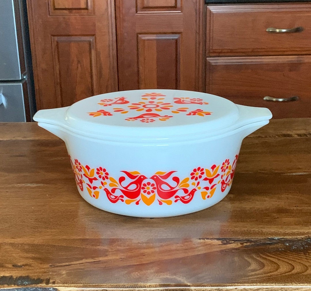 Vintage 1970s Pyrex Friendship Pattern -#475-B - 2 1/2 Qt. Casserole ...