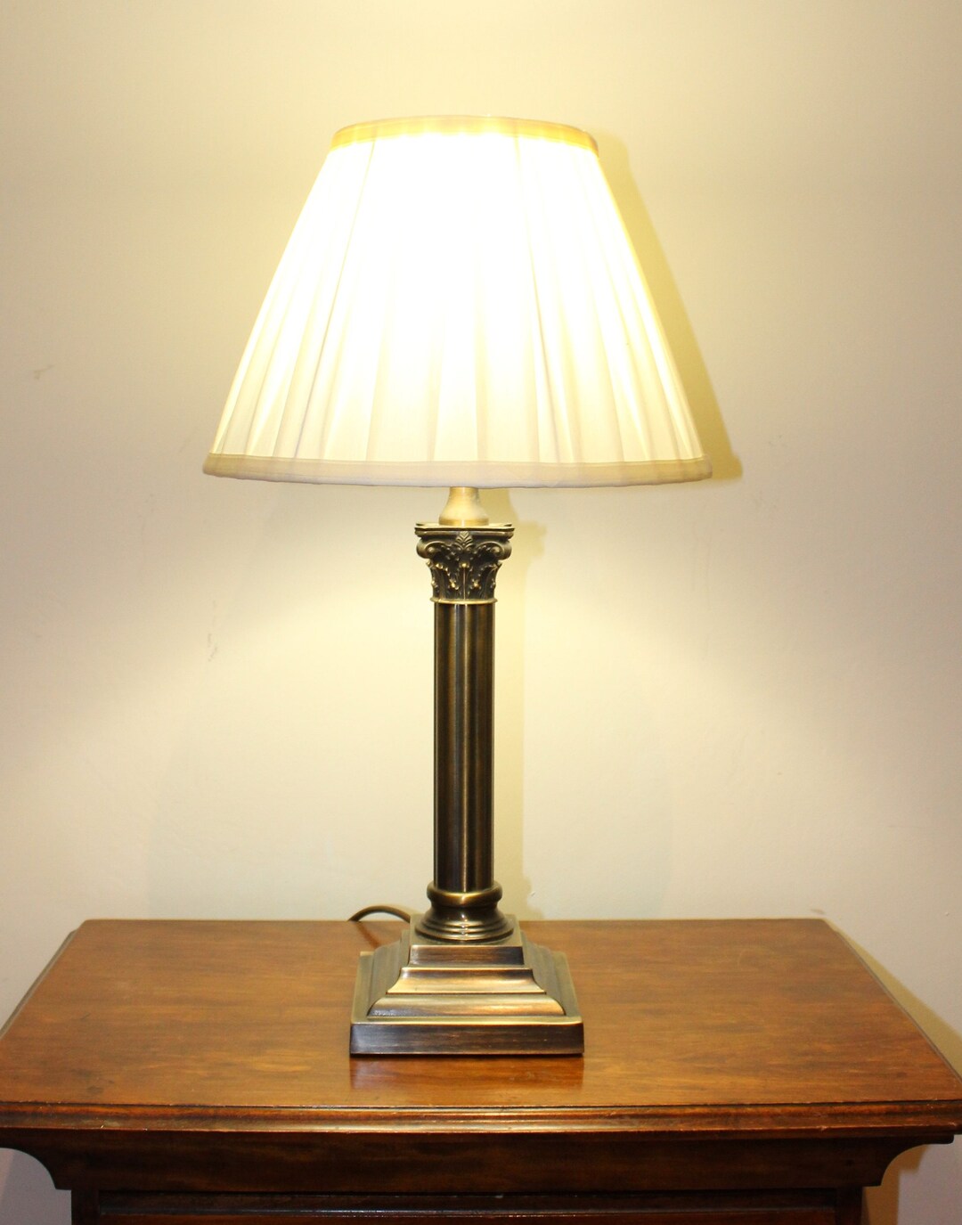 Vintage Corinthian Column Side/table Lamp With Antique Finish. 56cm - Etsy