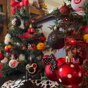 Mickey and Minnie Table Top Tree | Etsy