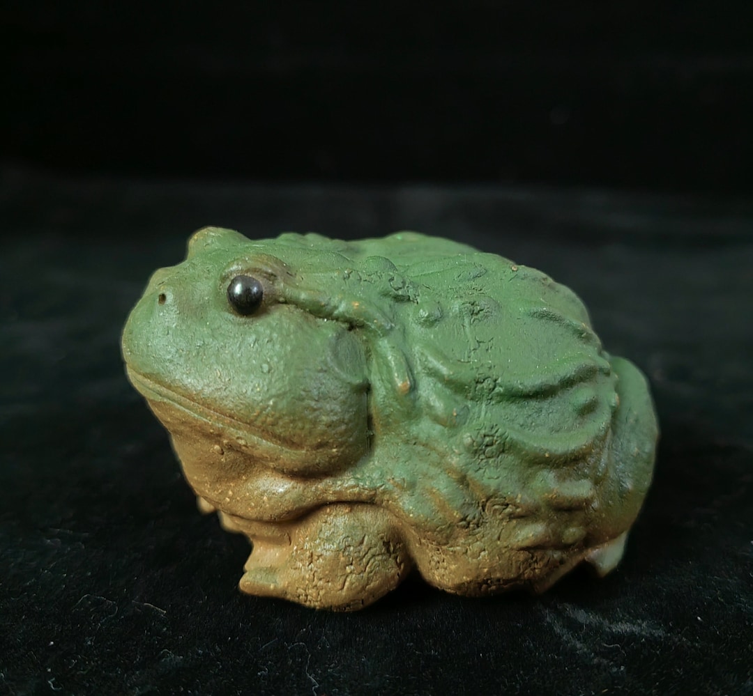 Tea Pet Rainforest Frog Zisha Yixing Carved Toad Frog Figure Tea Play ...
