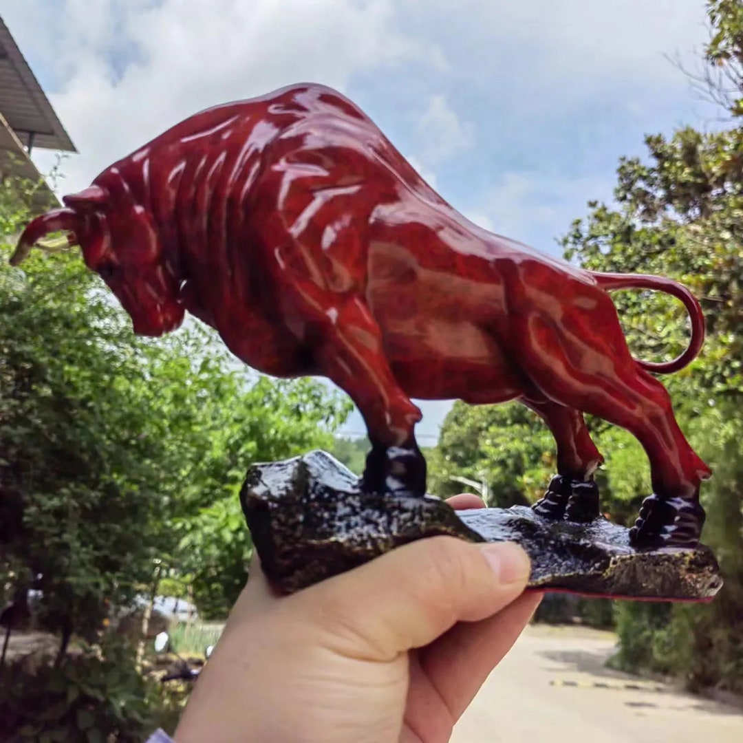 Old Wall Street Bronze Bull Statue Wall Street Charging Bull Sculpture ...