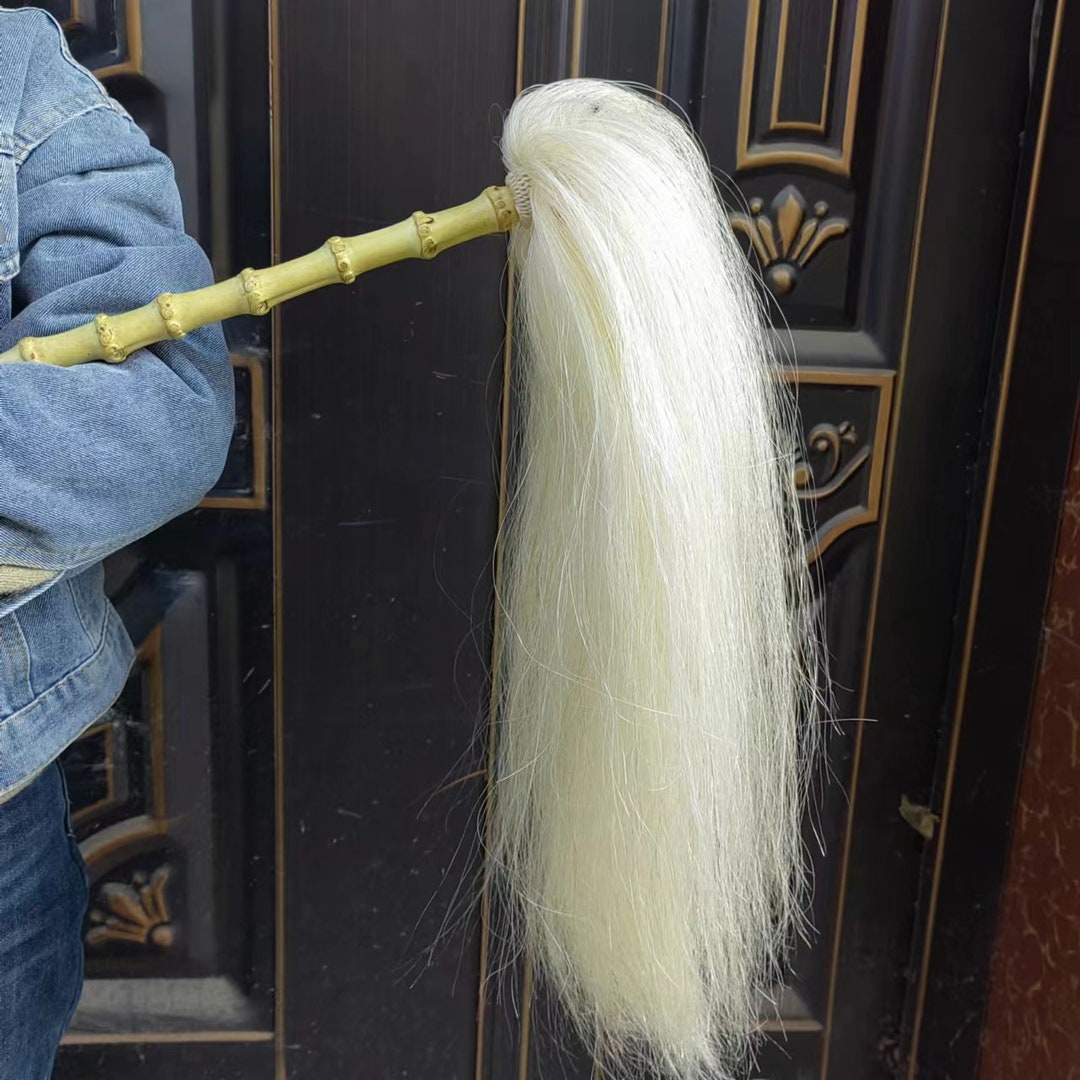 Exquisite Natrue White Real Horse Tail Buddha Dust Props Wood Handle ...