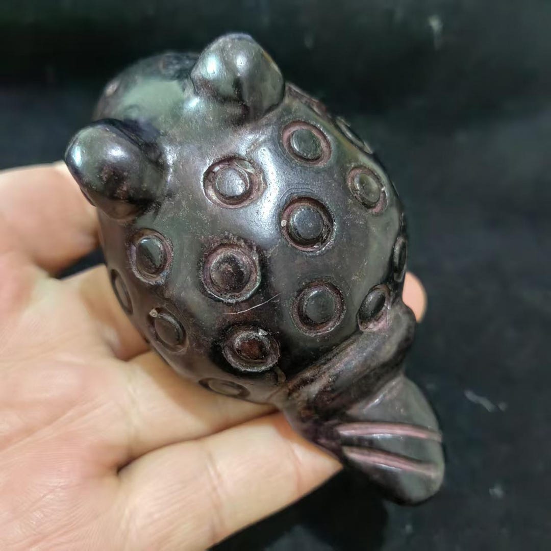 Feng Shui Tibet Meteorite Iron Toad Ornaments, Blessing Magnet Glaze ...