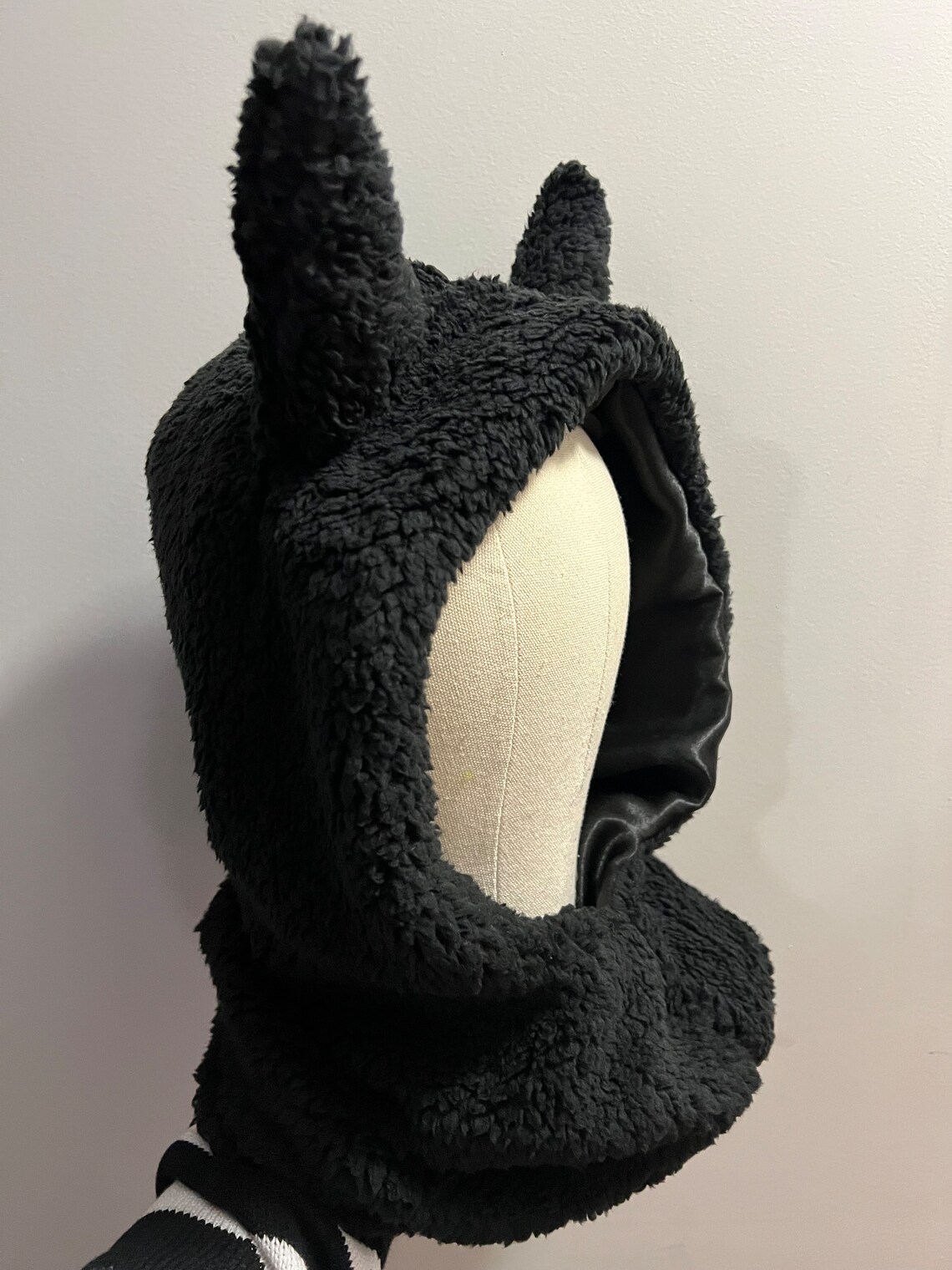 Custom Satin Lined Cowl - Etsy