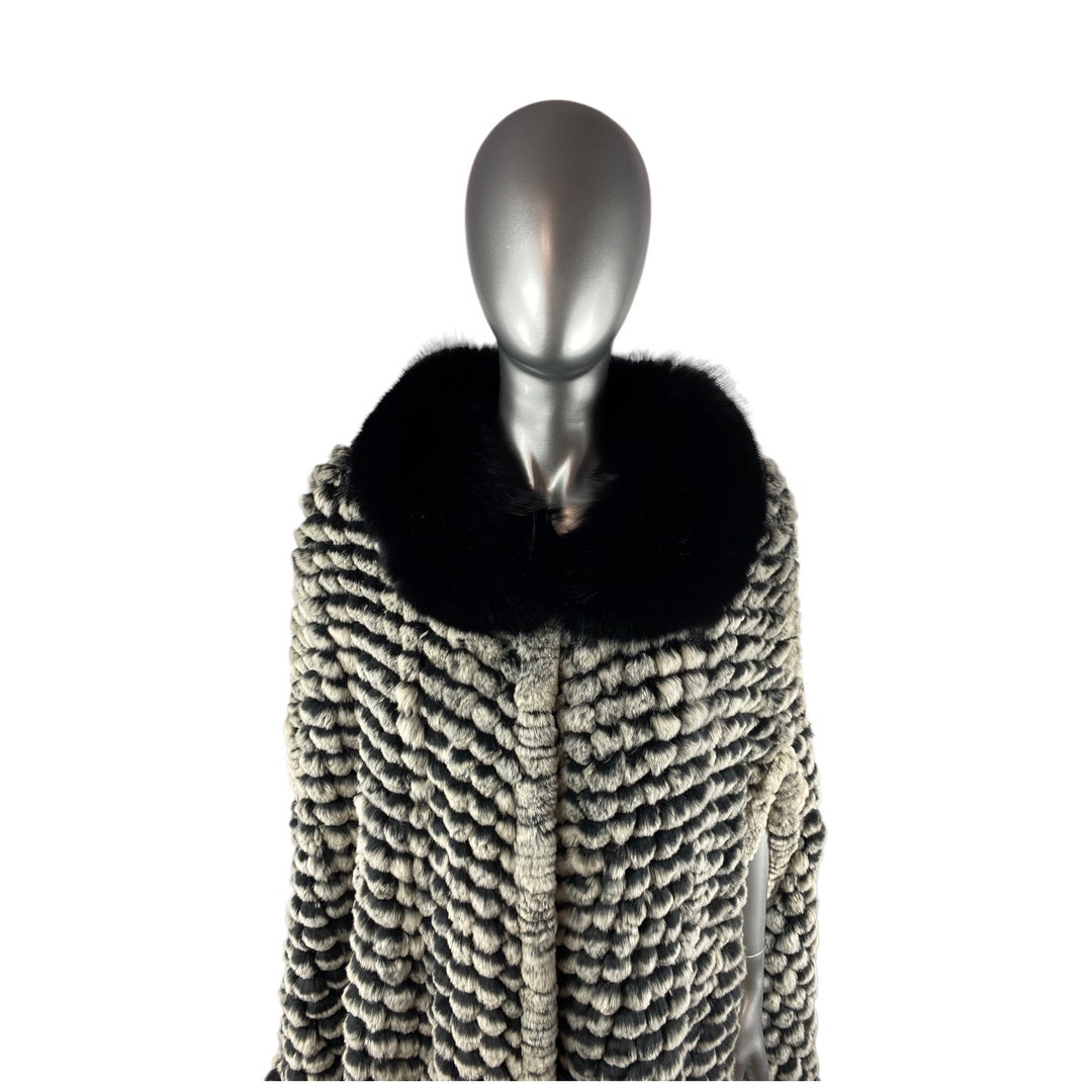 Black & White Knitted Chin-rex Rabbit Cape, Size XL/XXL, , Certified ...