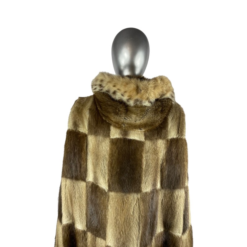 Muskrat Cape With Lynx Trimmed Hood, Size M, Certified Vintage Fur W ...