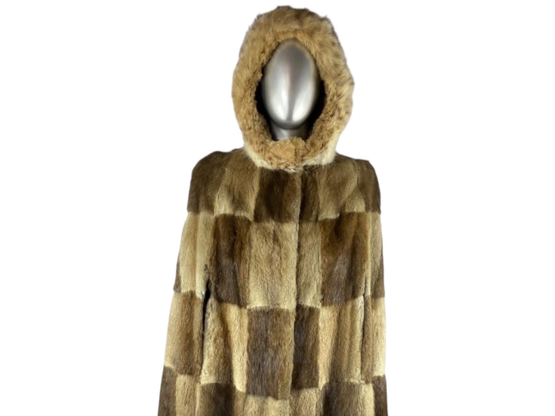 Muskrat Cape With Lynx Trimmed Hood, Size M, Certified Vintage Fur W ...